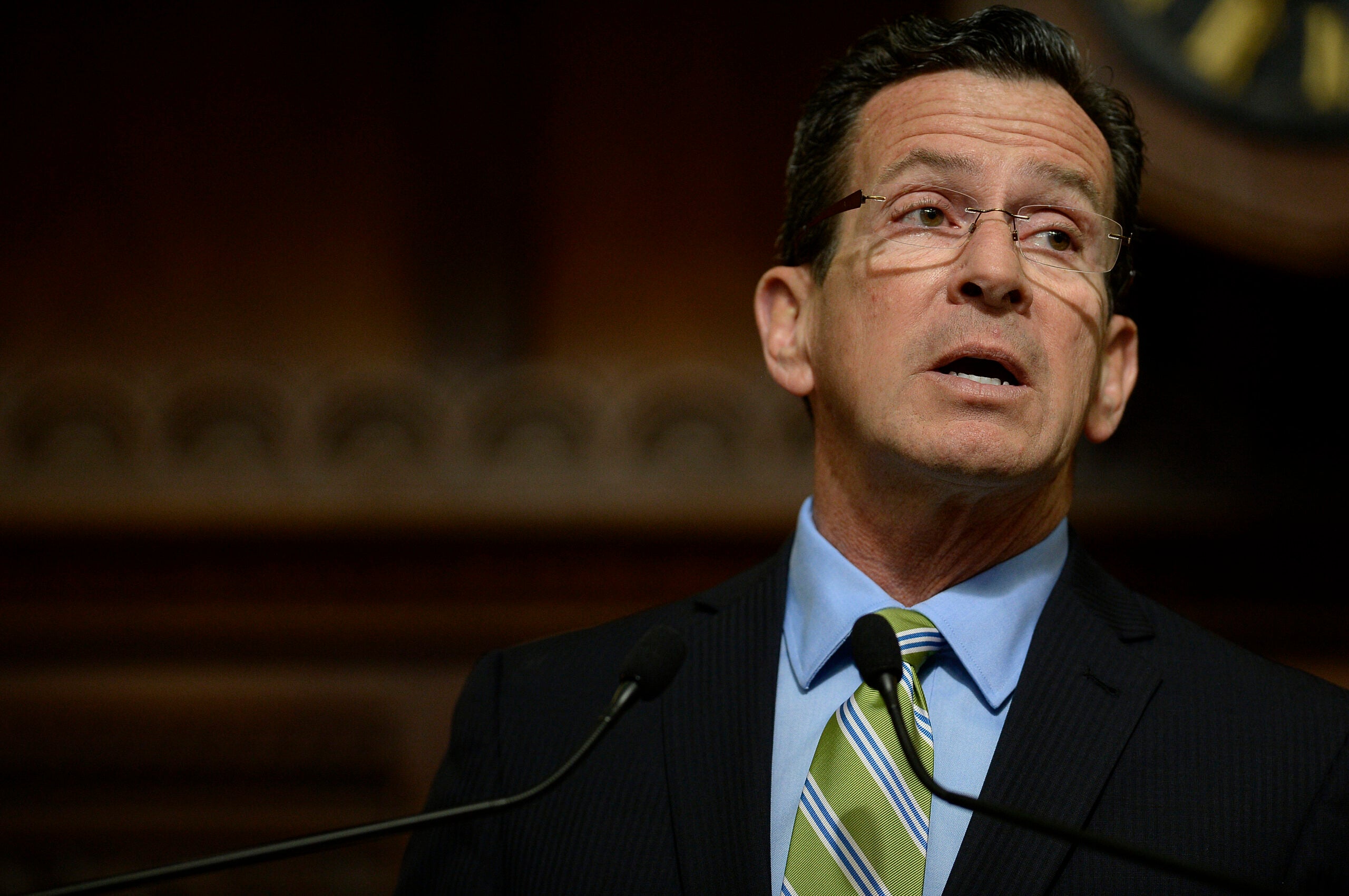 Official: Connecticut governor will not seek re-election