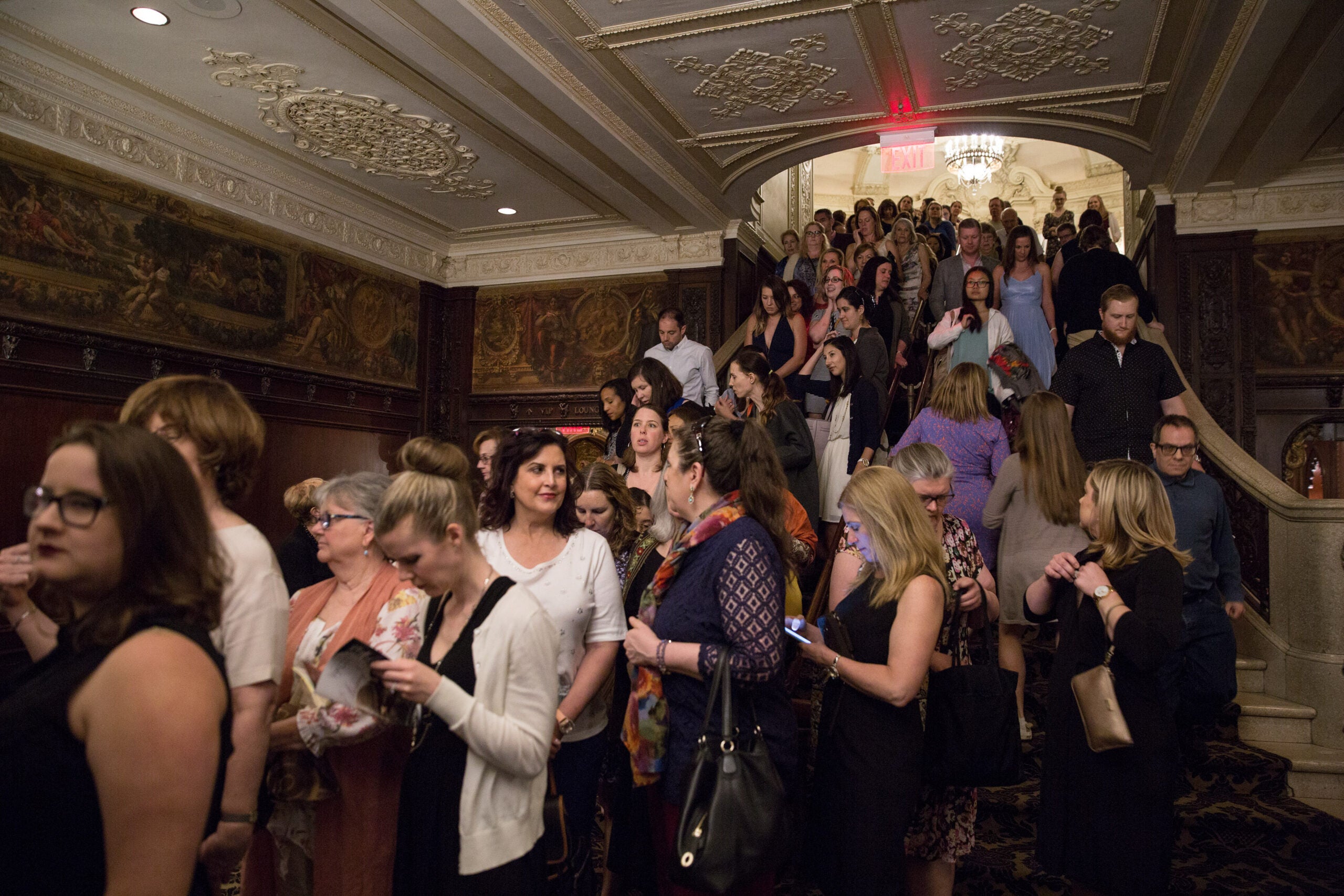 The real drama in Boston’s theater district? The intermission dash to ...