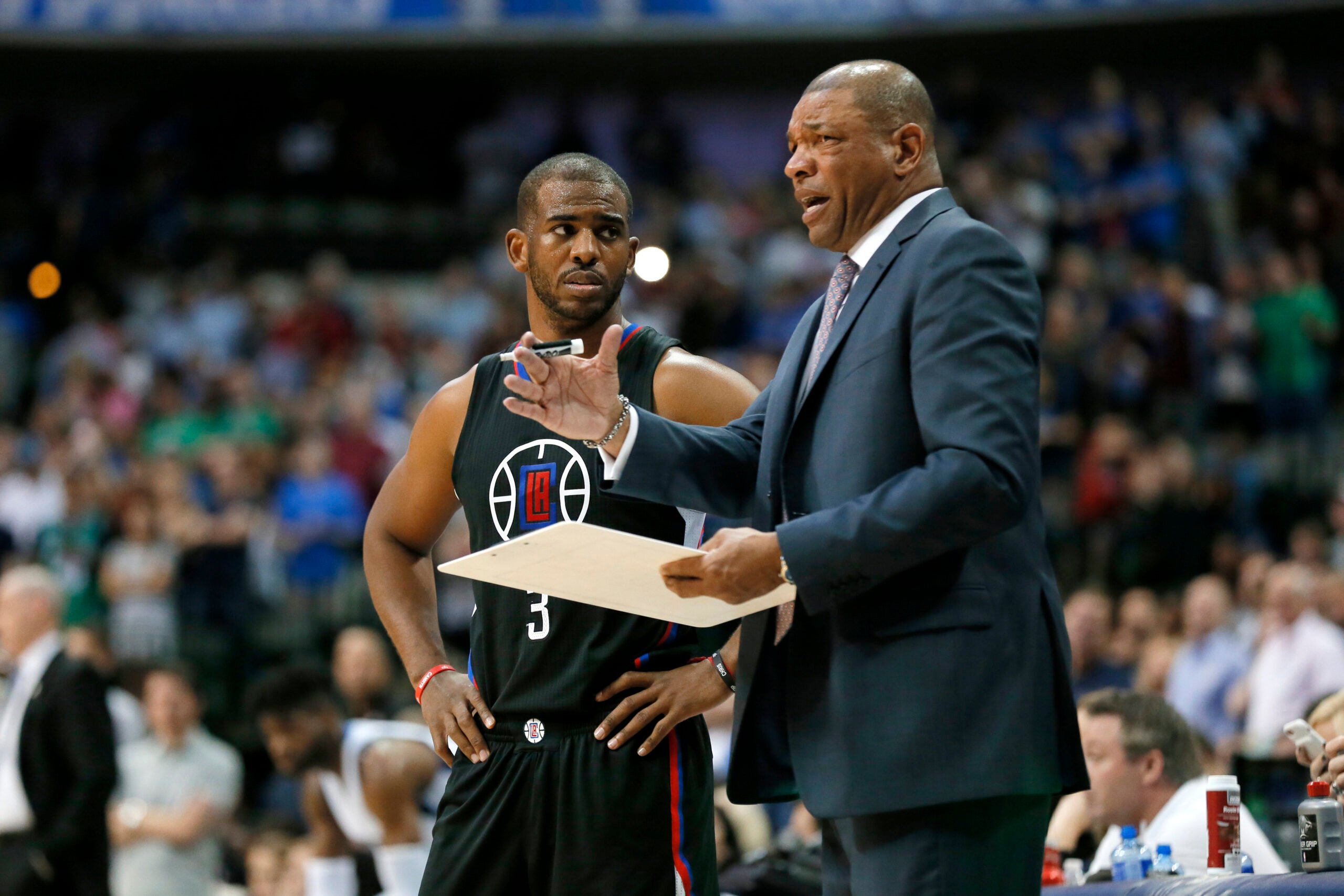 Morning sports update: Chris Paul reportedly 'despises' Doc Rivers