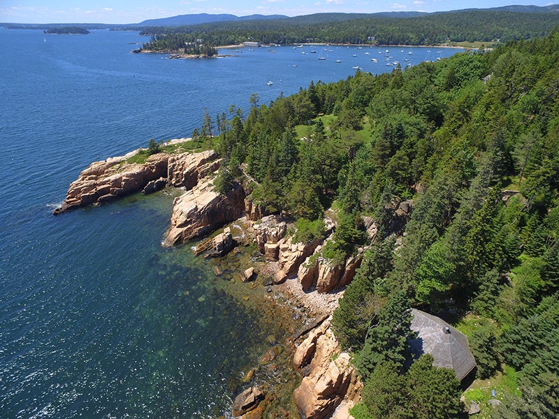 David Rockefeller's Maine summer home sells for $19 million