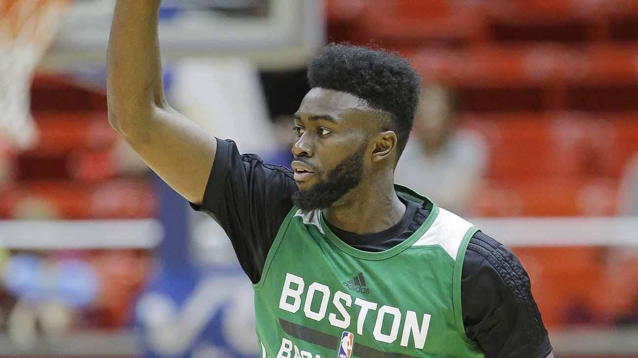 Jaylen Brown excited about Gordon Hayward signing
