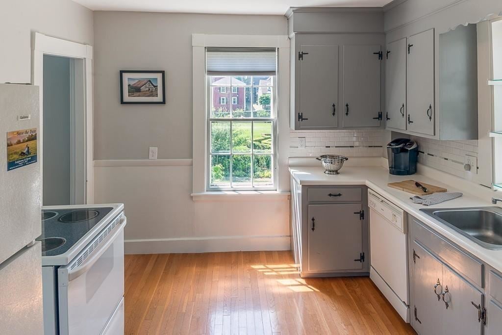 Our picks: Five Boston-area homes on the market with great front ...