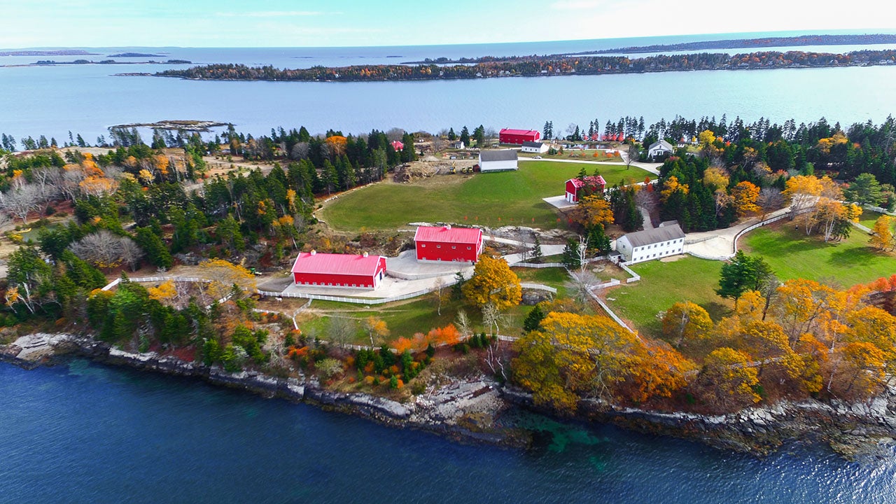 Luxury: Maine estate on private 86-acre island listed for $7.95 million ...
