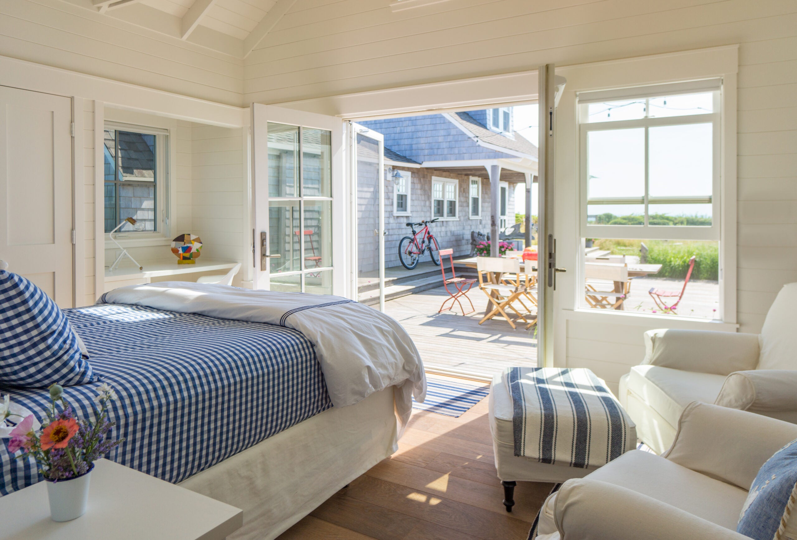 Cluster of cottages proves just right for couple’s vacation home