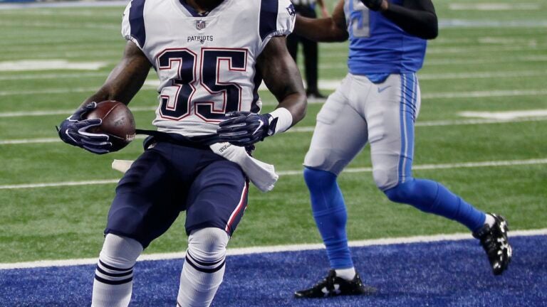 Mike Gillislee looked impressive in his Patriots debut