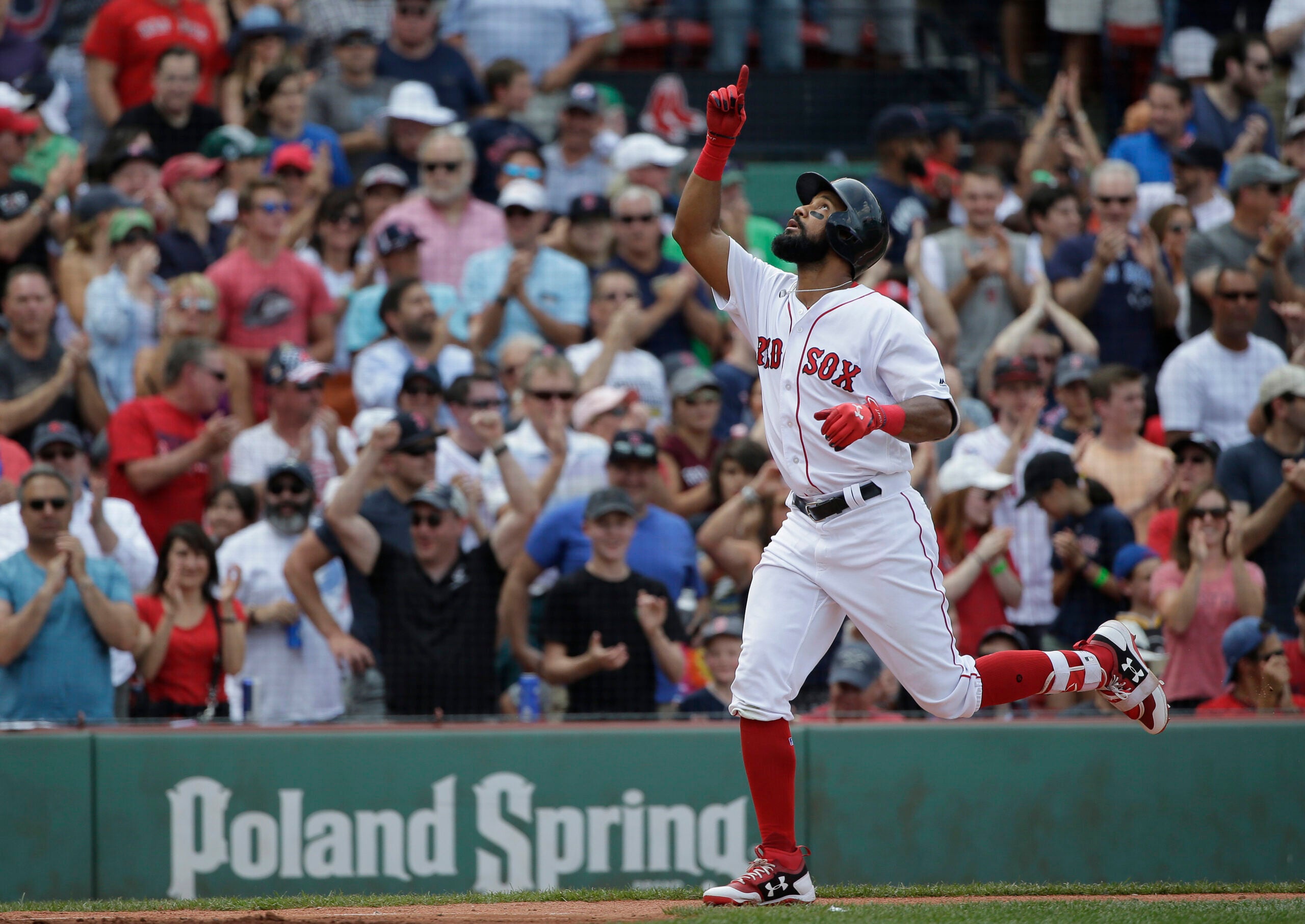 Young's 2 HRs, 5 RBIs carries Red Sox past White Sox 6-3