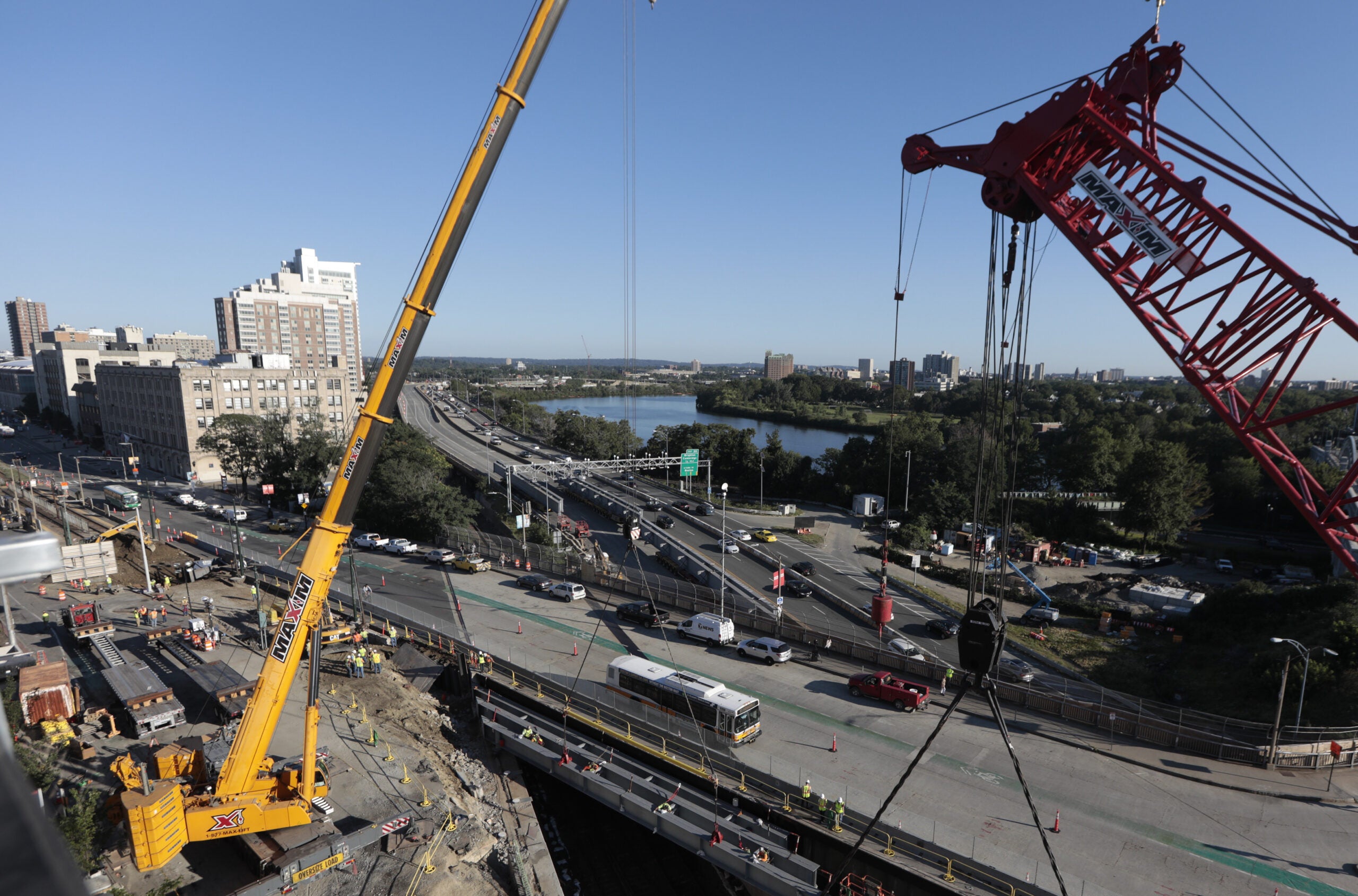 Why did those Mass. Pike lane closures end so early?