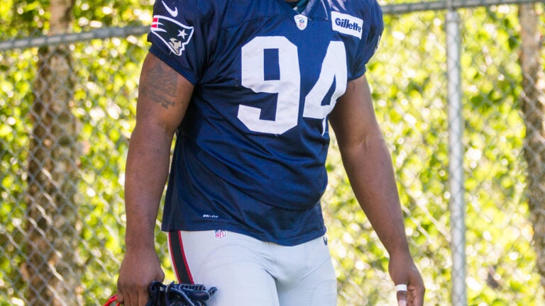 Jets claim defensive end Kony Ealy from Patriots