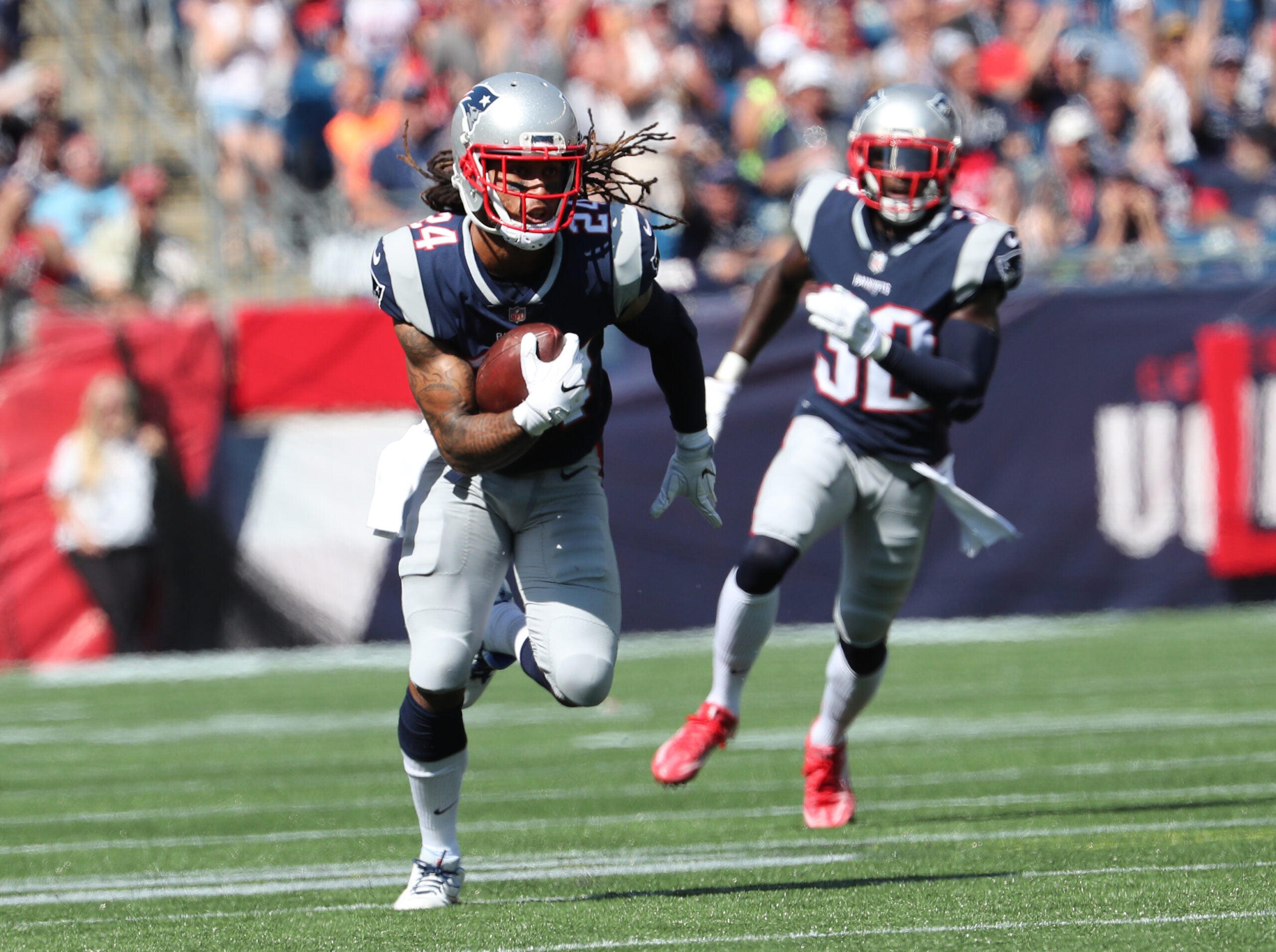 Watch Stephon Gilmore's first interception as a Patriot set up a Chris ...