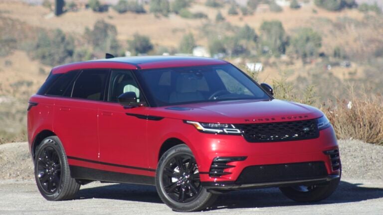 The 2018 Range Rover Velar is a high-tech off-roader