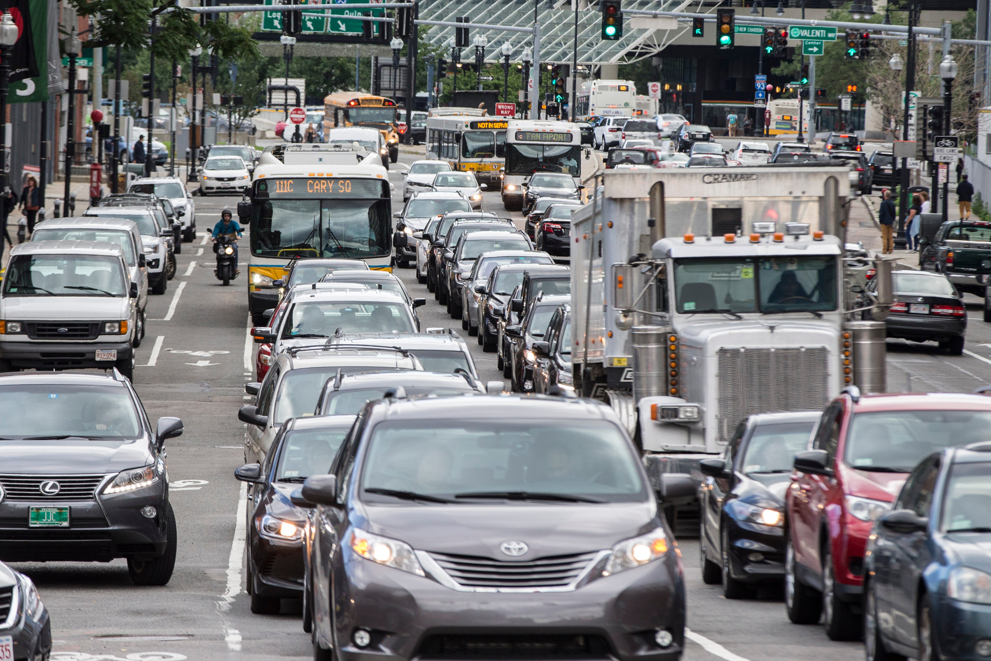 The worst times to drive around Boston during the Thanksgiving holiday ...