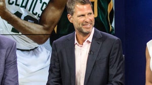 Michael Felger apologizes for mocking Roy Halladay's death