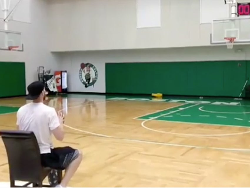 Looks like Gordon Hayward is getting pretty good at shooting from that ...