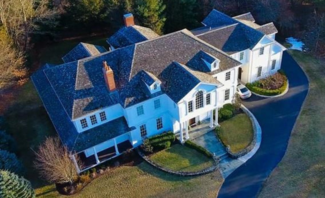 Houses With Roundabout Driveways