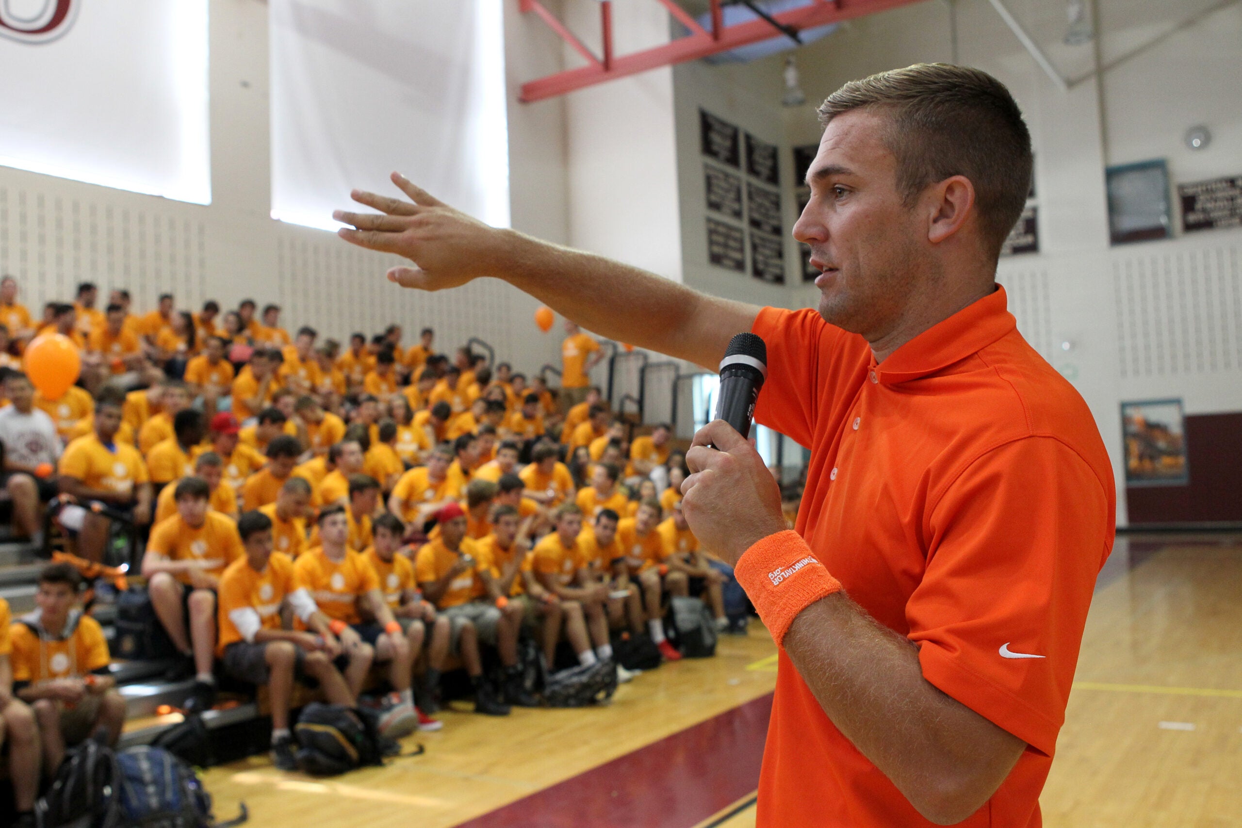 Taylor Twellman on Revs' new coach, the Krafts, and his viral World Cup ...