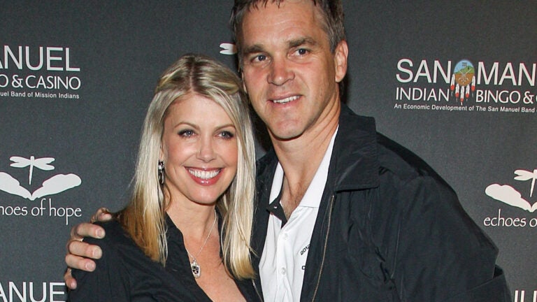 Luc Robitaille's wife tweets about elevator encounter with Donald Trump