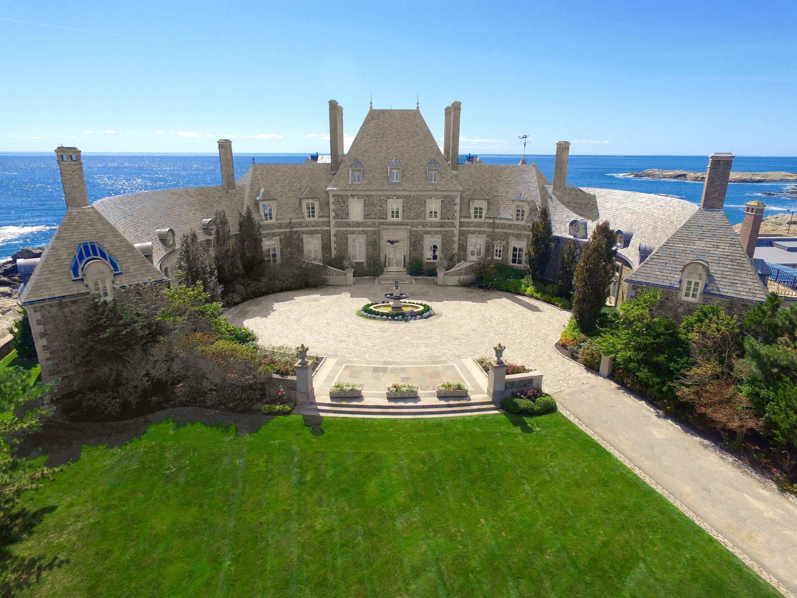Jay Leno buys oceanfront estate in Newport, Rhode Island