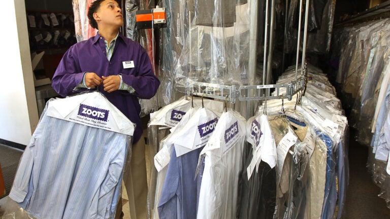 Abrupt closure of Zoots dry-cleaning chain leaves customers hanging