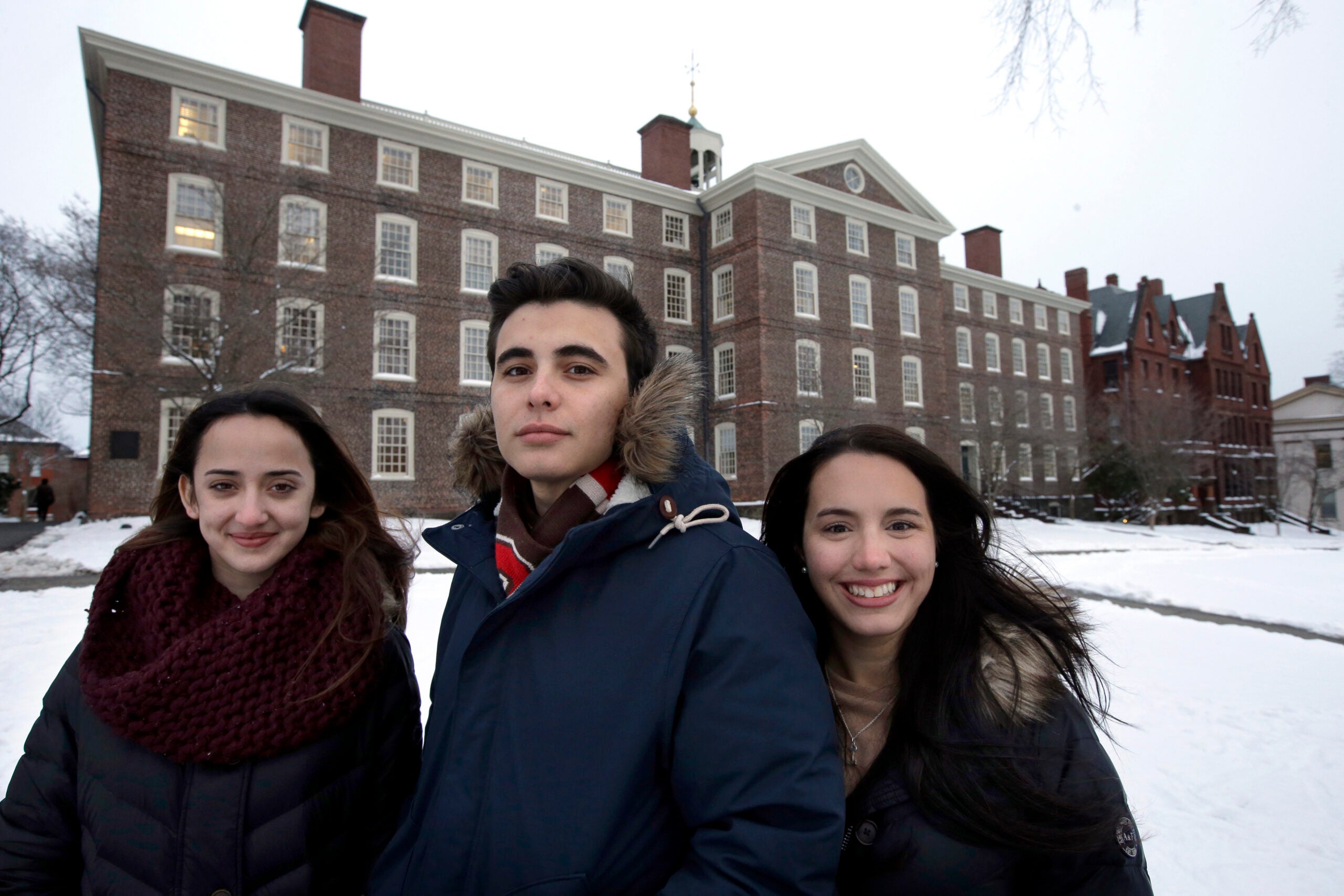 Help for Puerto Rican college students has islanders worried