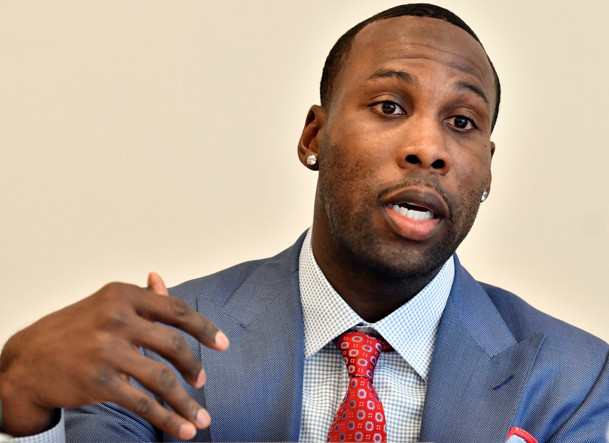 At Harvard, NFL players talk about using attention over protests to ...