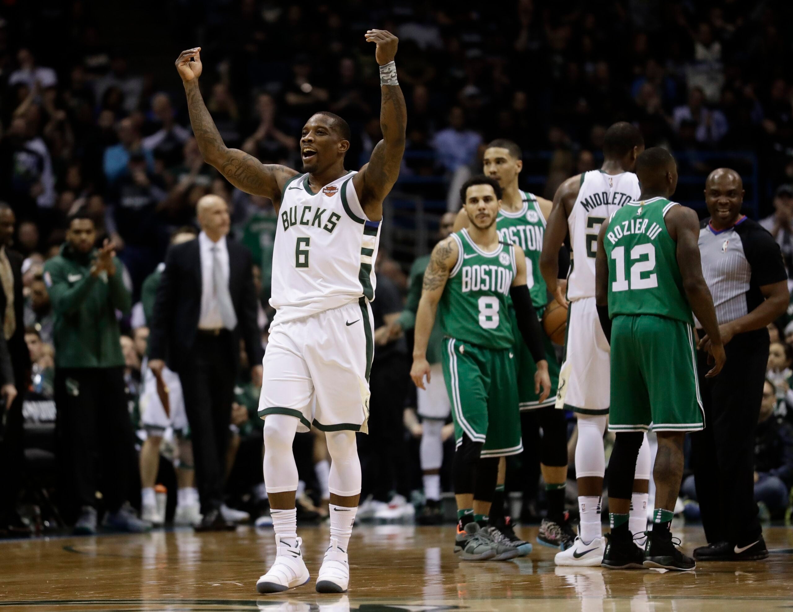Bucks overwhelm Celtics for 116-92 Game 3 win