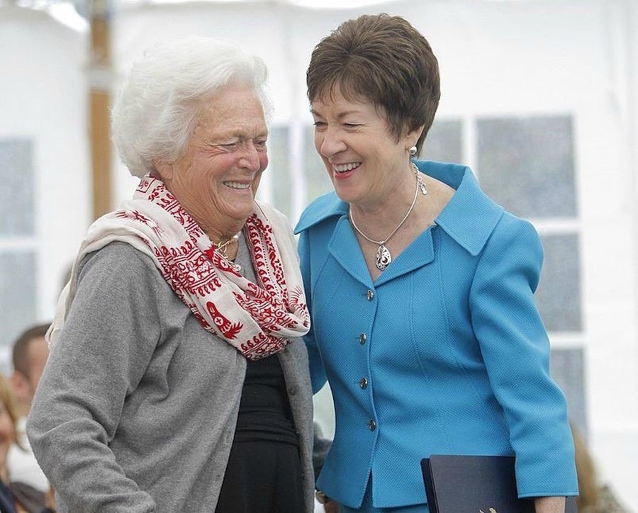 Watch Barbara Bush give the 1990 commencement address at Wellesley College