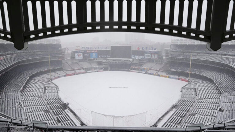 Yankees' home opener against Rays postponed because of snow