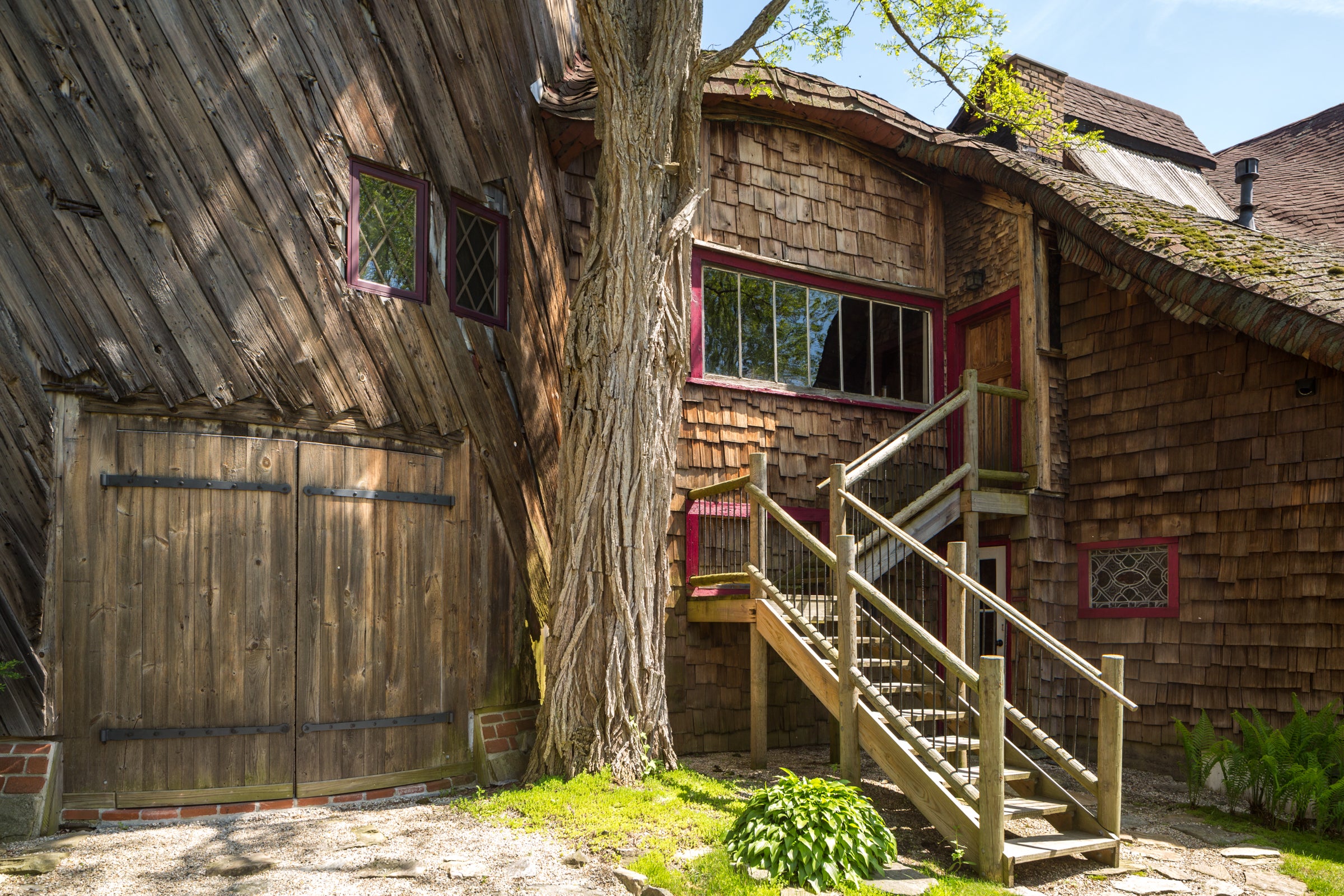 Spring House Hunt: Peek inside Berkshires 'gingerbread house'