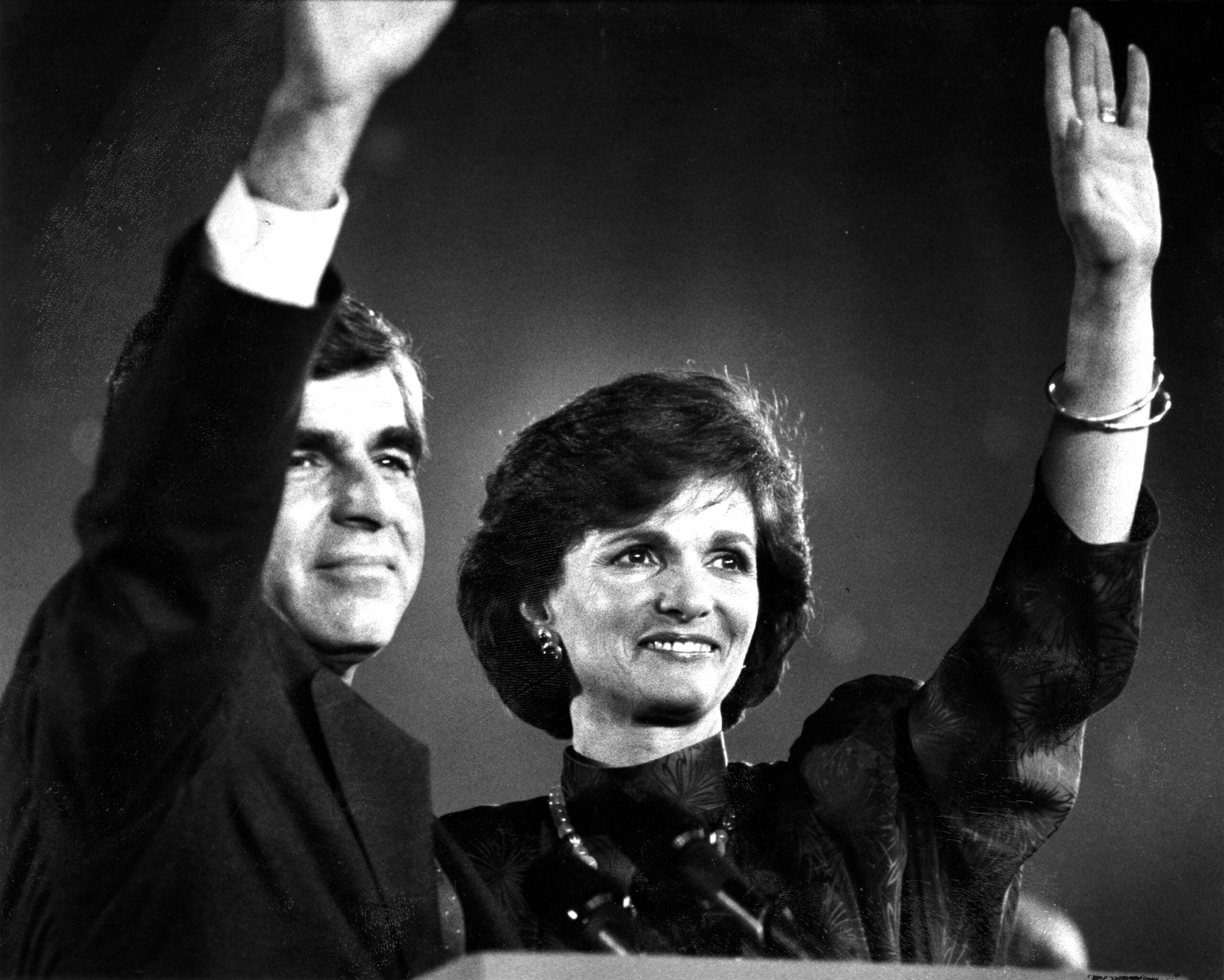 Dukakis credits Bush with helping to end Cold War