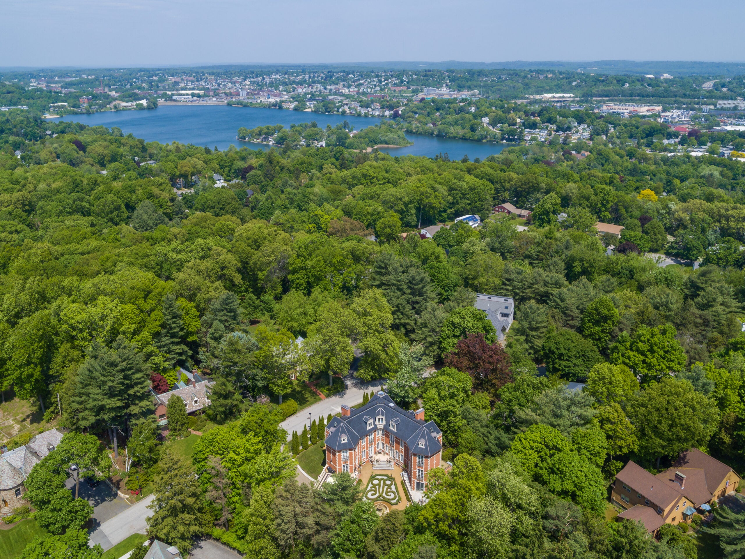 Worcester mansion on market for $2.1 million nails Parisian look