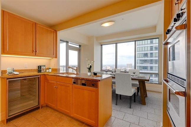Luxury Home of Week: Dual Downtown high-rise units for $8 million