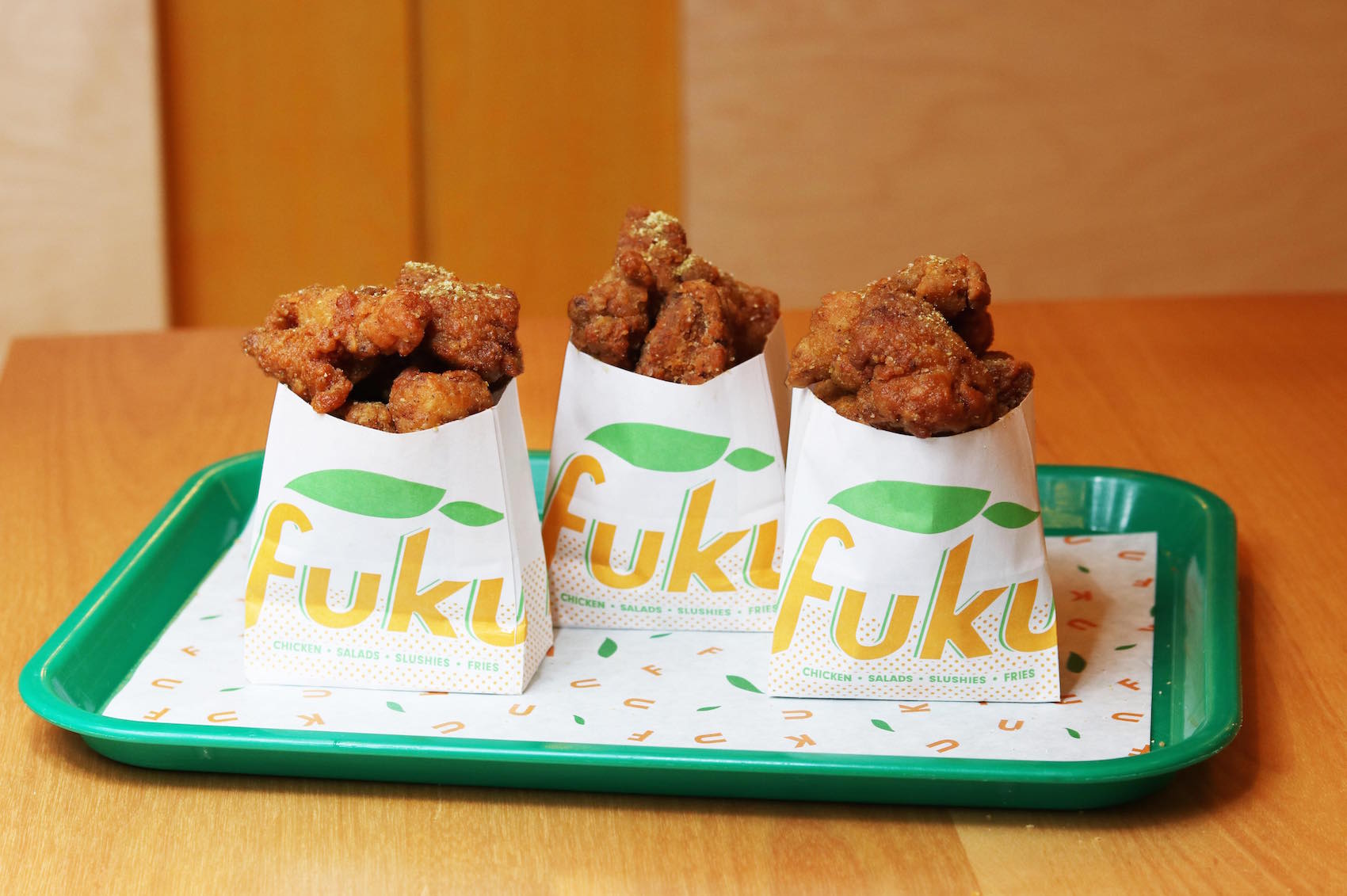 David Chang's fried chicken restaurant Fuku is popping up with Little ...