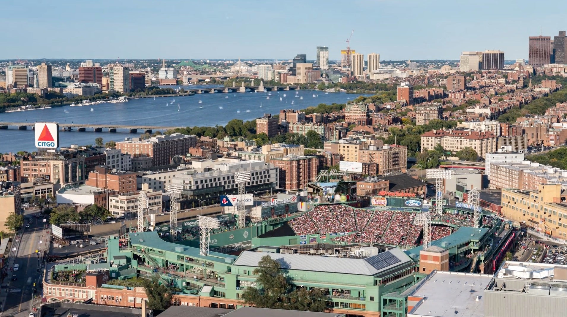 It took a local videographer 5 years to create this stunning Boston tribute