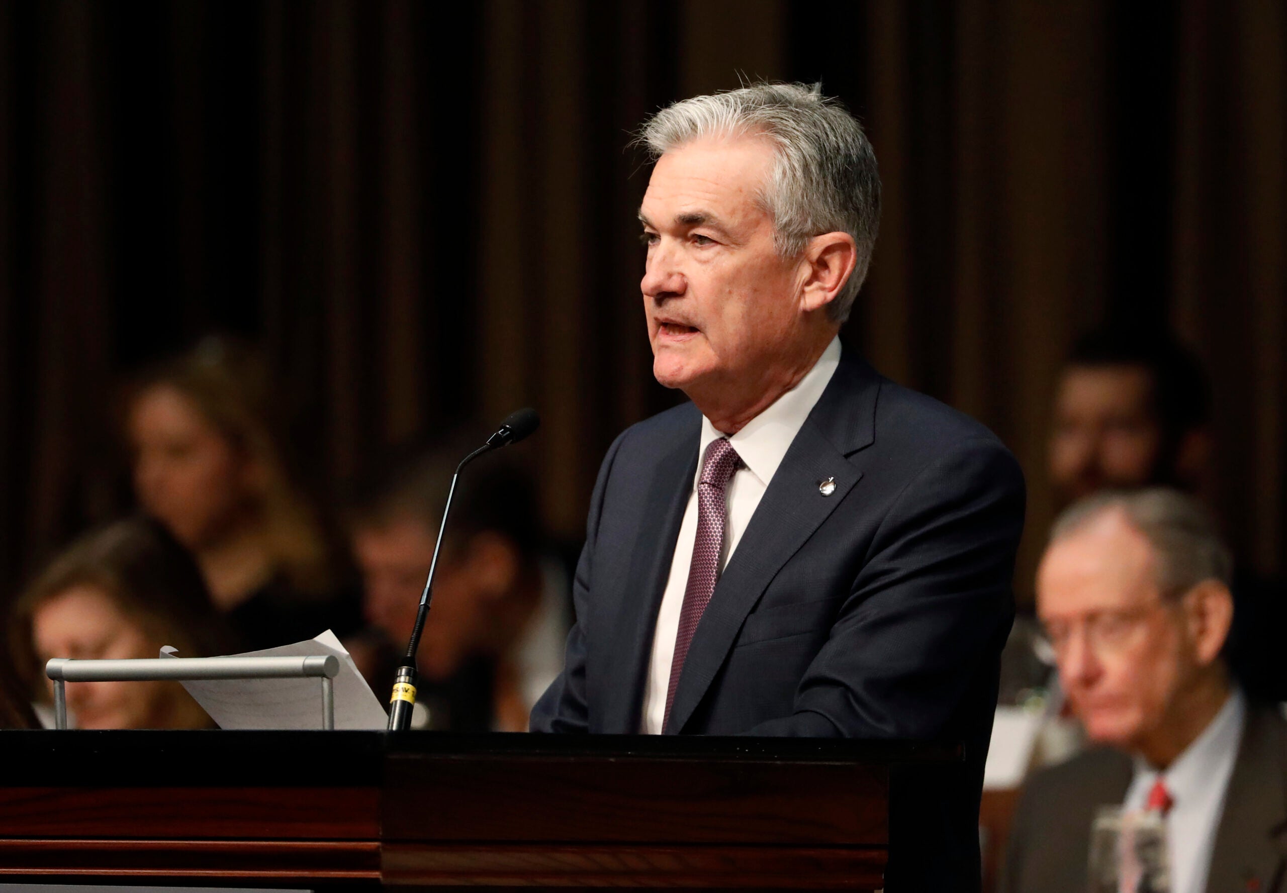 Powell: US economy healthy and rate hikes aren't automatic