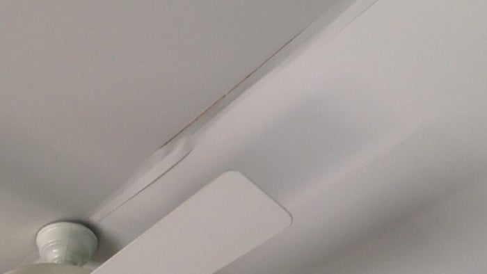 Ask the Carpenter: Tips for repairing failing drywall seams