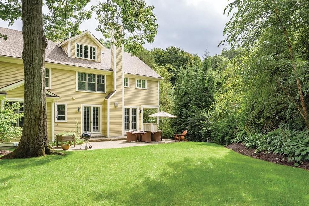 $10.9 million Comm. Ave. penthouse tops priciest sales list