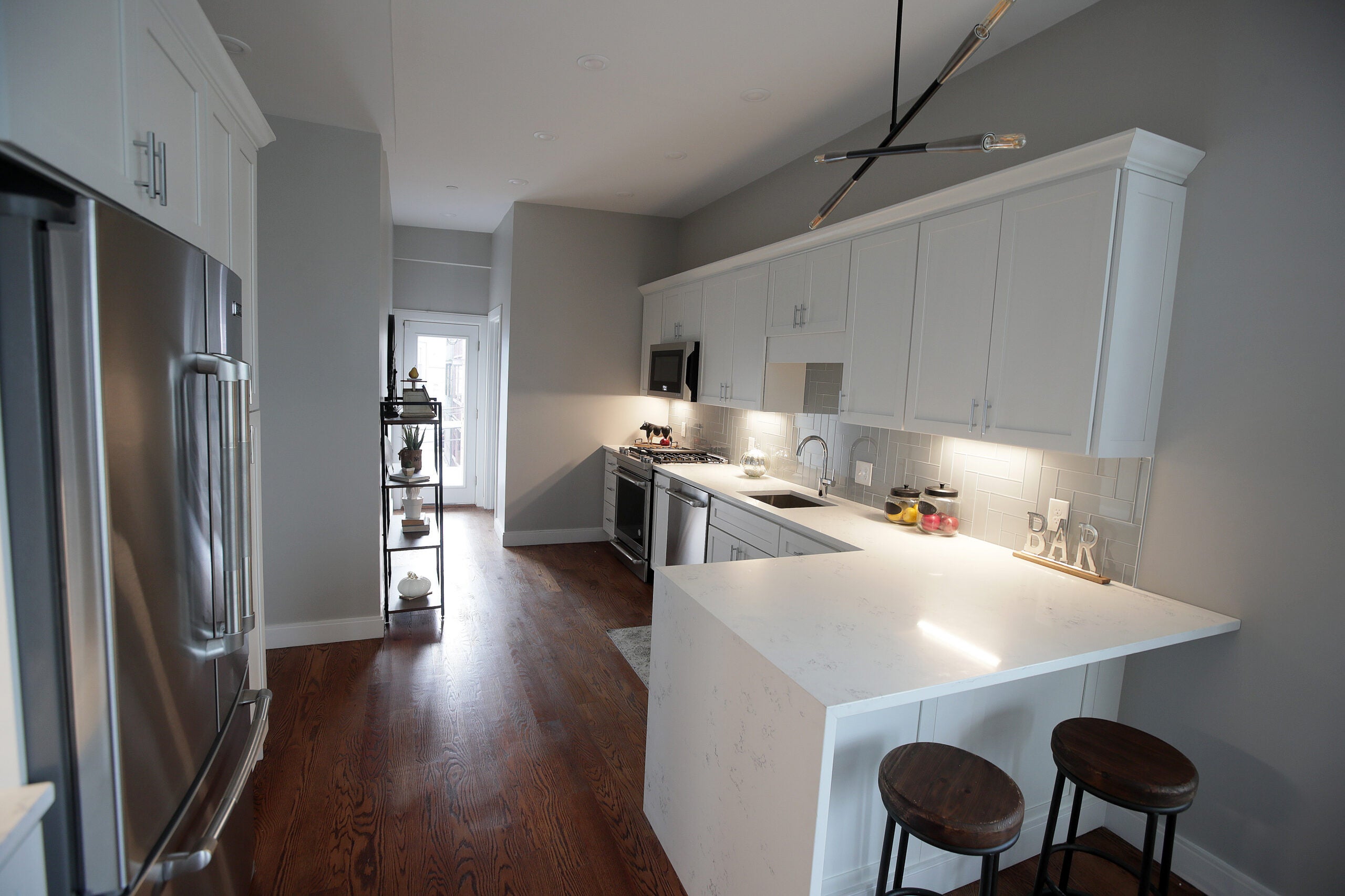Home of the Week: Tile work is the star in Boston condo remodel ...