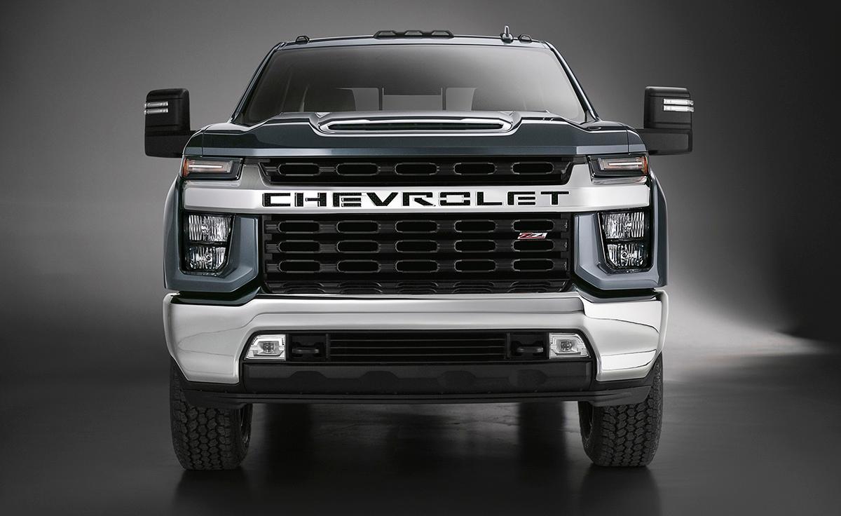 The redesigned 2020 Chevrolet Silverado HD tows and hauls more weight ...