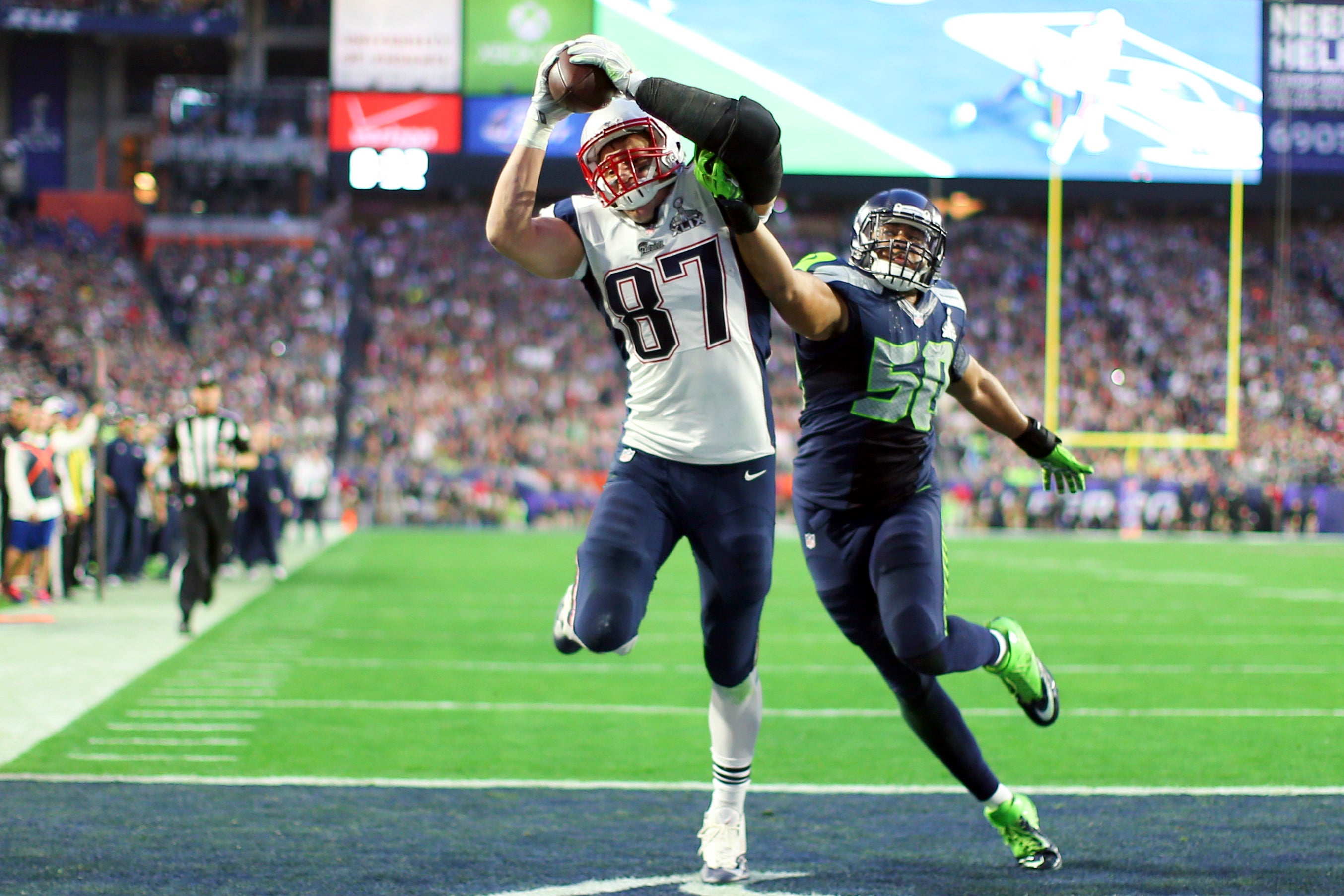 Morning sports update: 5 standout stats from Rob Gronkowski's career