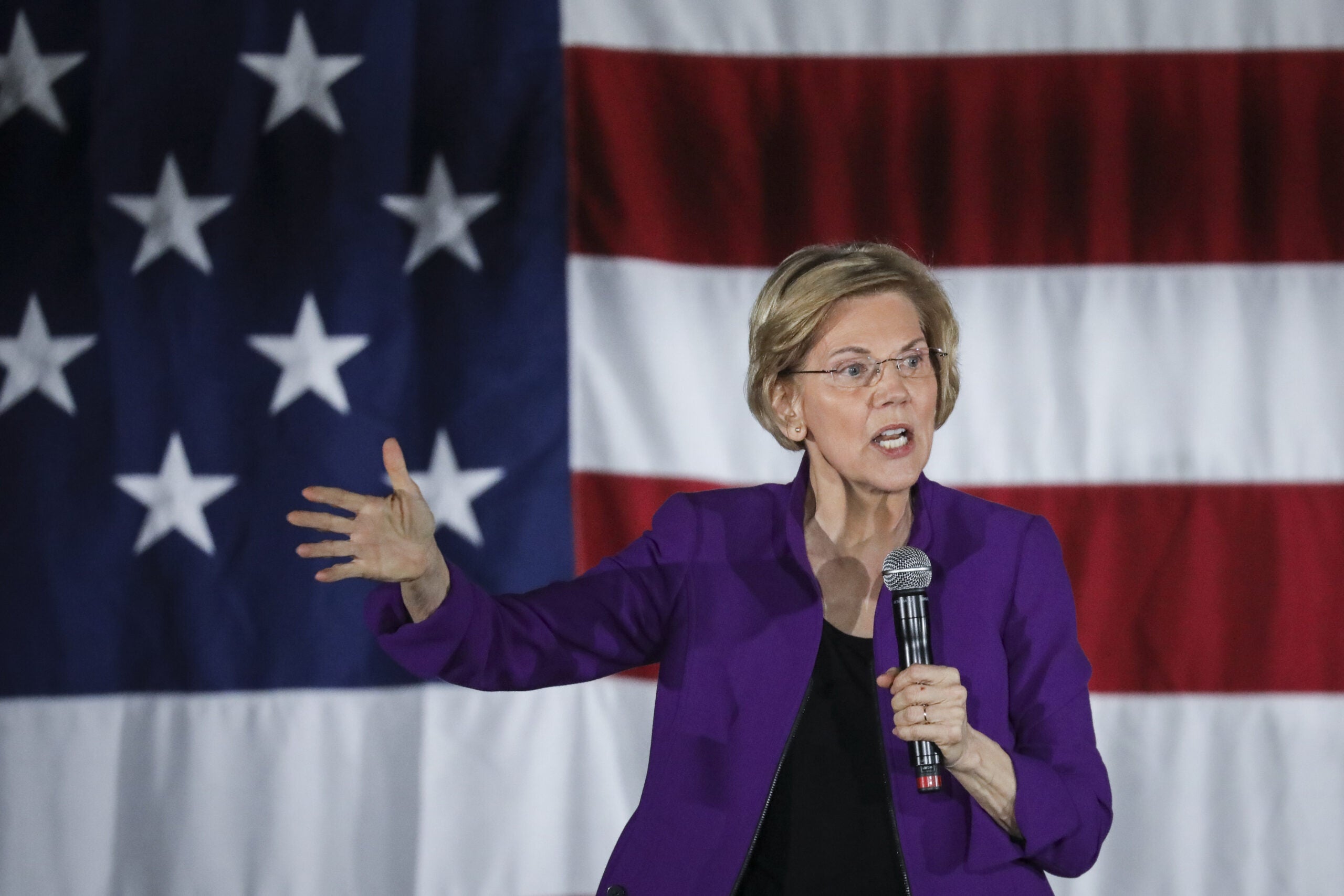 Elizabeth Warren had lunch with Alexandria Ocasio-Cortez