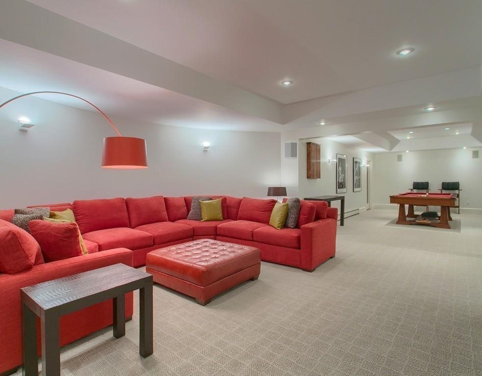 Luxury home of week: For $3.3M, 17-room Lexington house on hill