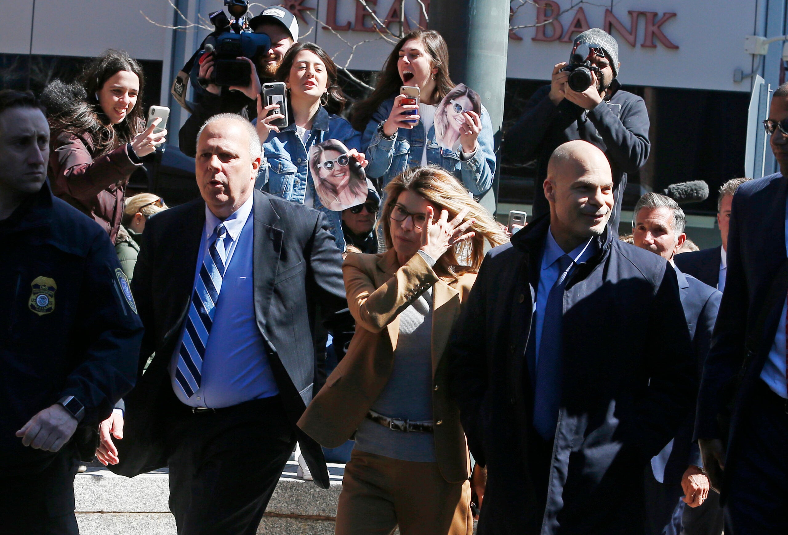 Loughlin's lawyers say prosecutors are hiding key evidence