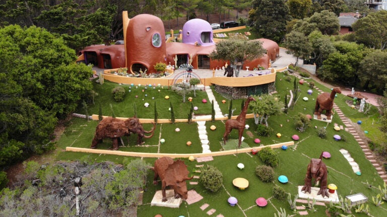 Yabba dabba don t California town rejects Flintstones house
