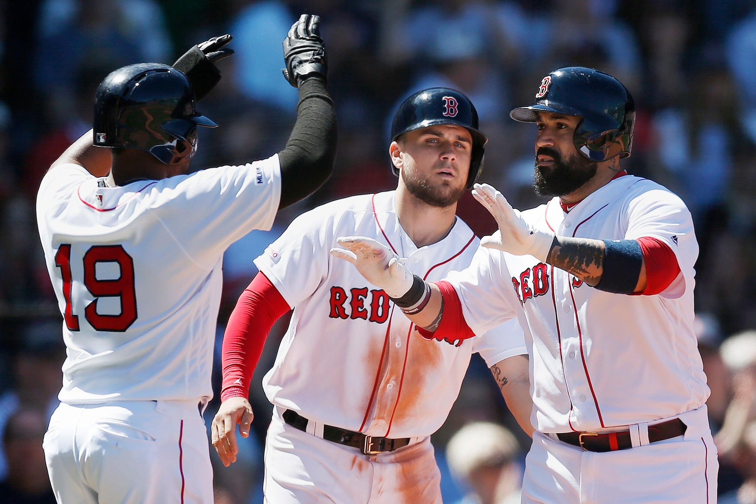 Red Sox score 8 runs in big third inning against Seattle Mariners