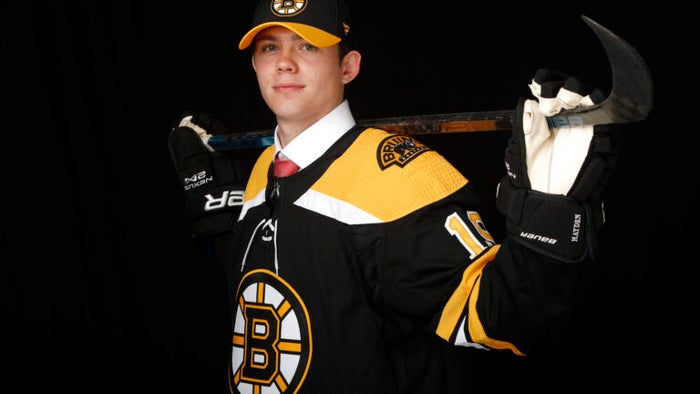 3 things Bruins fans should know about 1st-round pick John Beecher