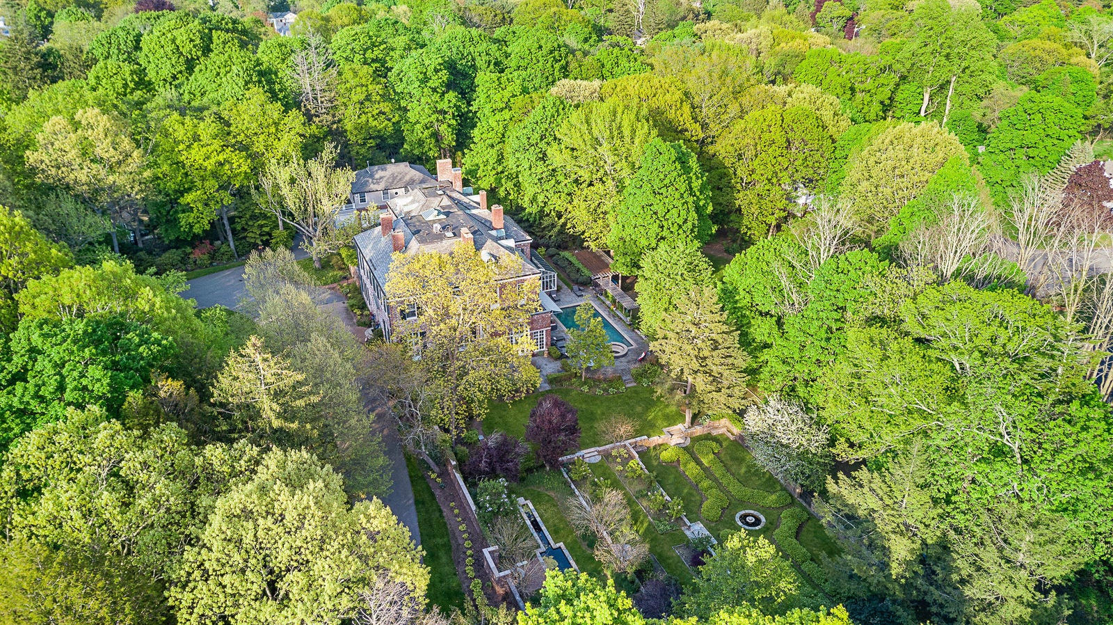 19-room Milton mansion has hit the market for about $4 million