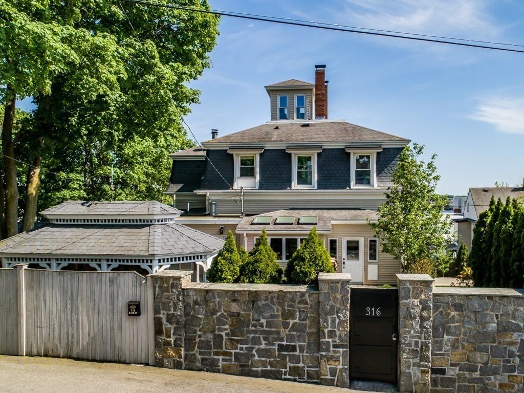 Gloucester home inspired Hopper painting. Now, you can buy it.