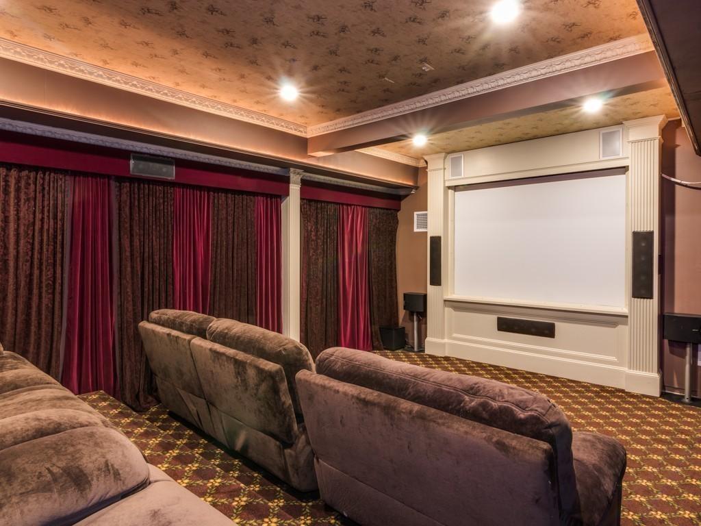 Gloucester home inspired Hopper painting. Now, you can buy it.