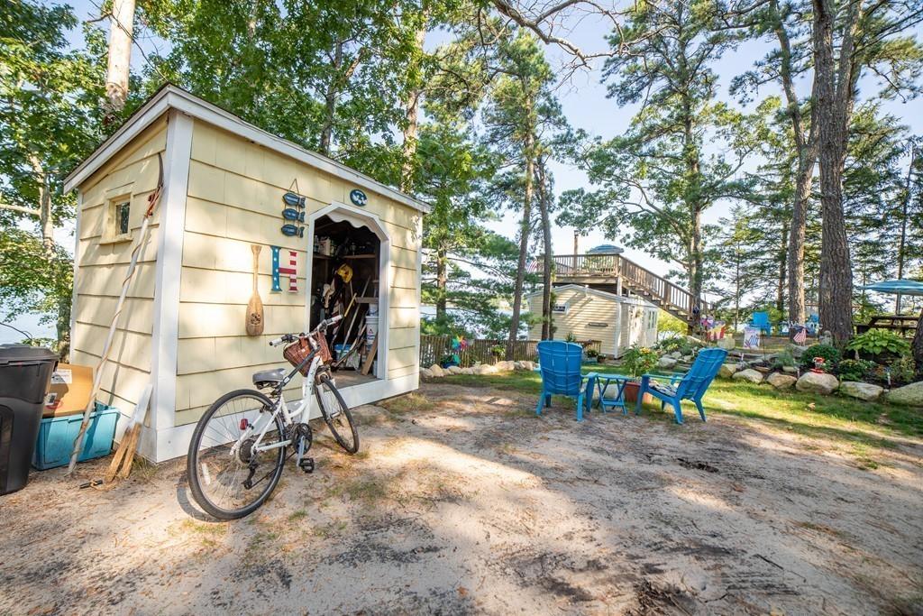 Just listed: Pondside Plymouth 3-season cottage with roof deck