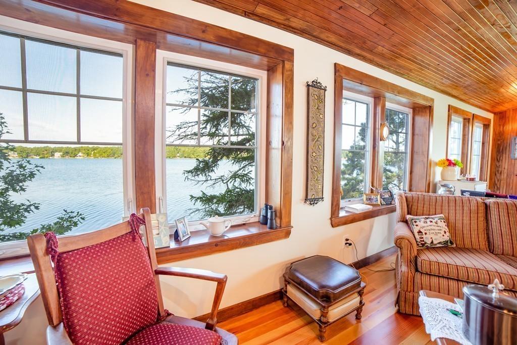 Just listed: Pondside Plymouth 3-season cottage with roof deck